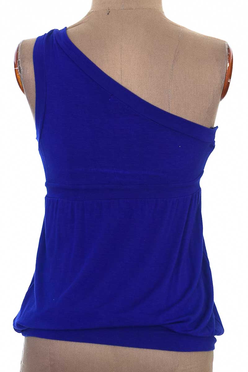 Top / Camiseta color Morado - Talula Babaton | Closeando