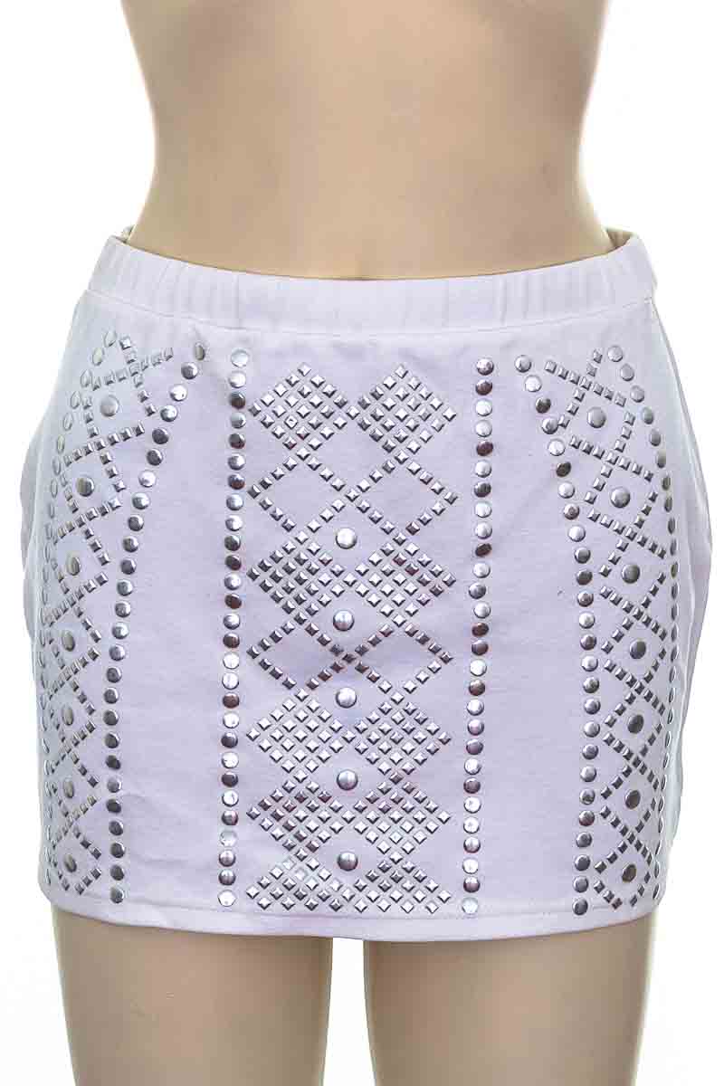 Falda color Blanco - ELA | Closeando