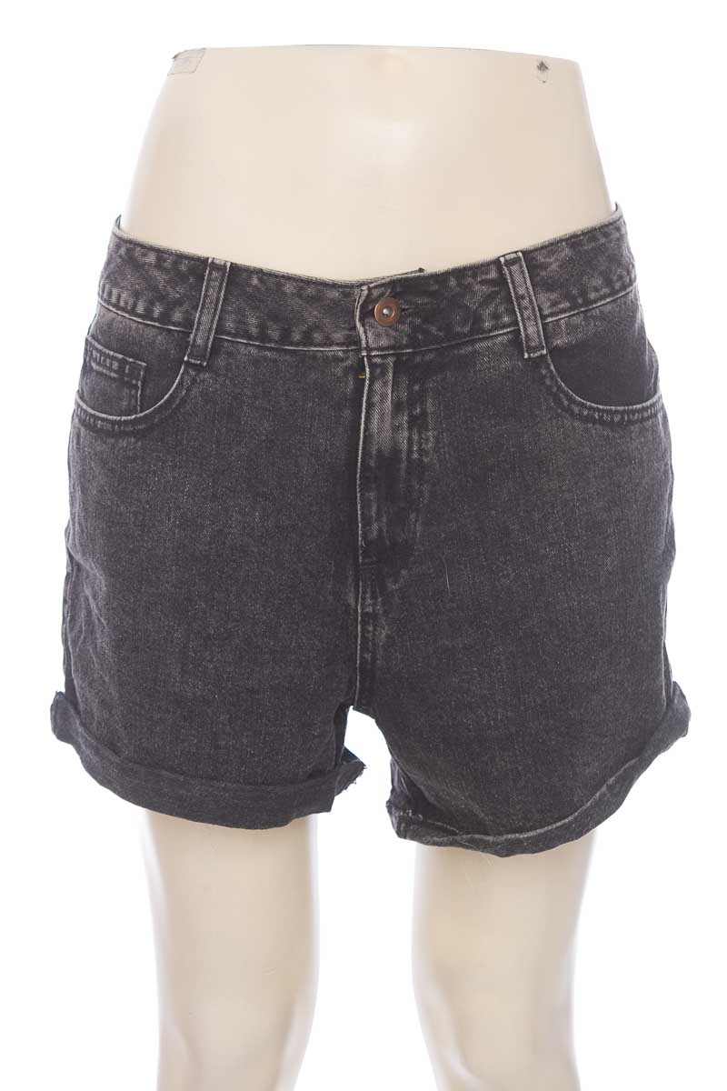 Short color Negro - Leonisa | Closeando