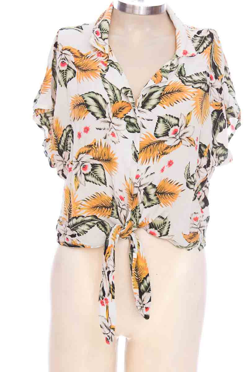 Top / Camiseta color Estampado - Mattelsa Dreamers | Closeando