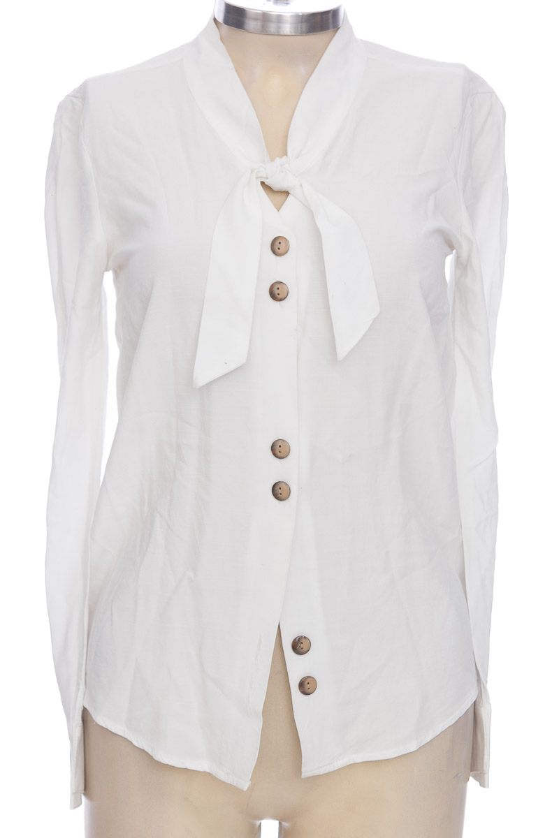 Blusa color Blanco - MNG | Closeando