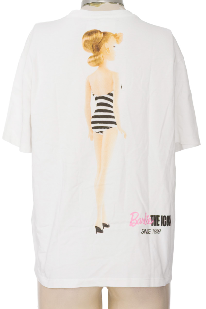 Top / Camiseta color Blanco - Zara | Closeando