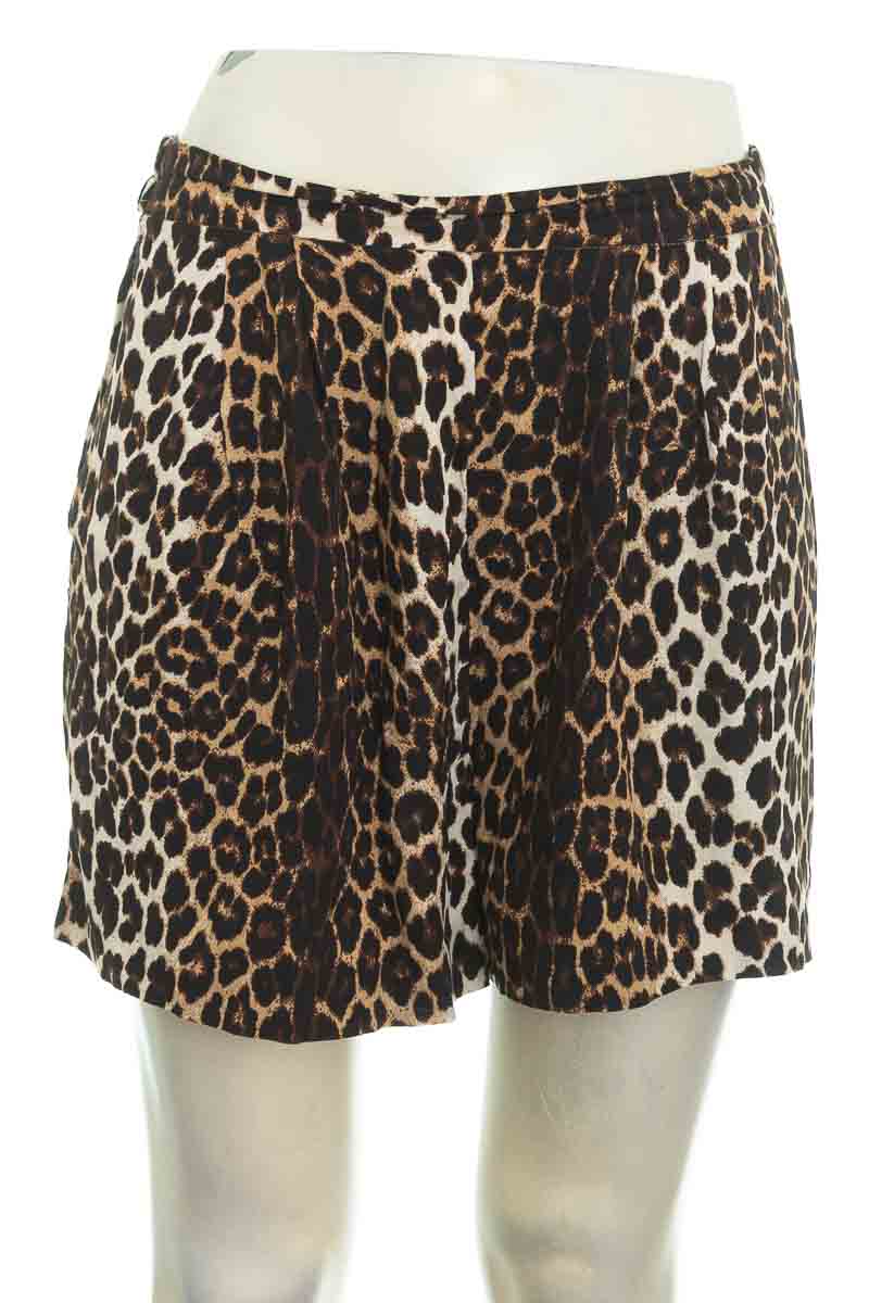 Short color Café - H&M | Closeando