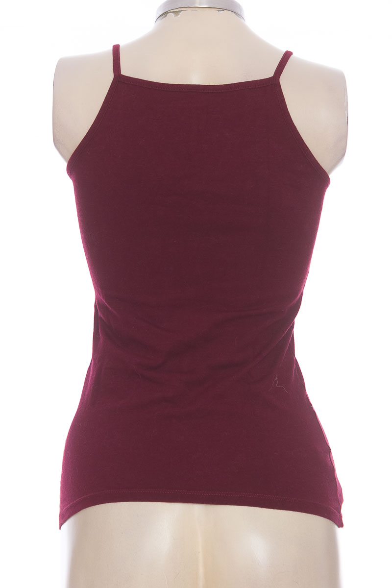Top / Camiseta color Vinotinto - Leonisa talla XS de Segunda Mano ...