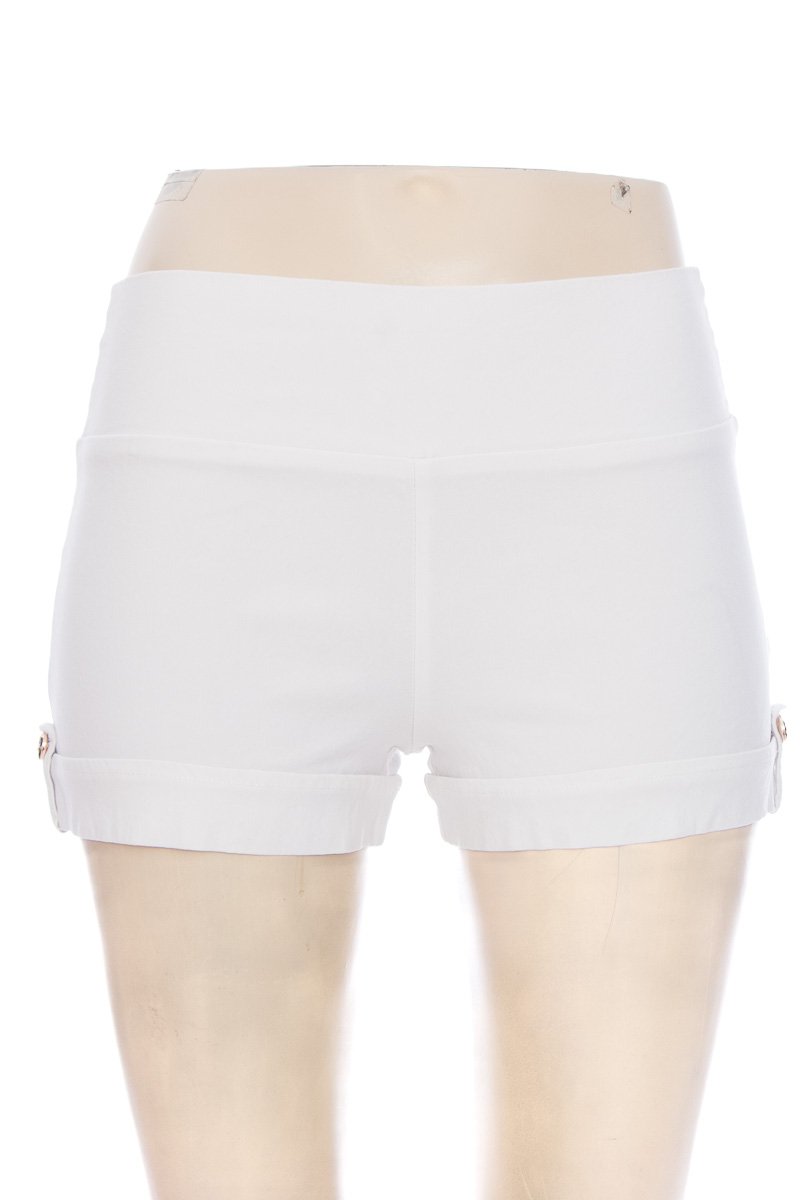 Short color Blanco - Silhouette Nyc | Closeando