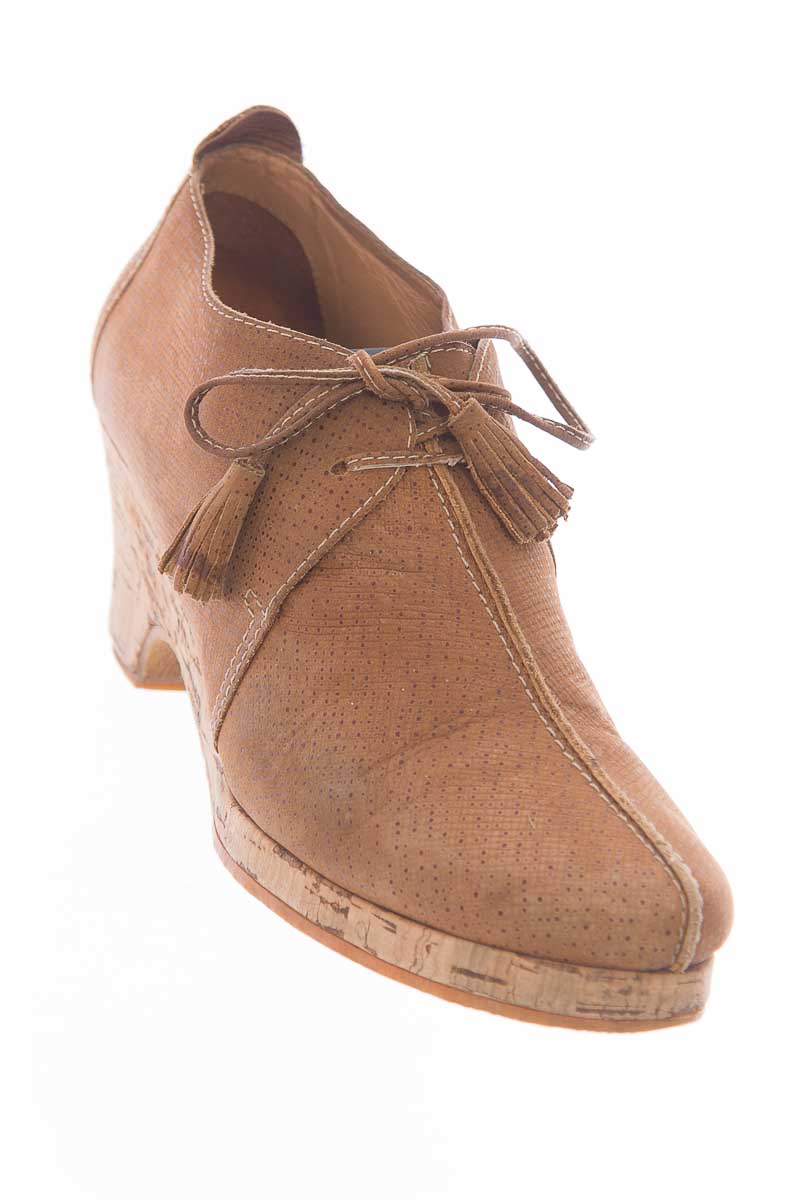 Zapatos color Café - Bon Bonite | Closeando