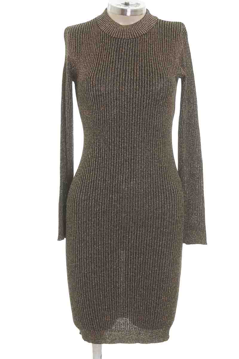 Sweater color Negro - Studio F | Closeando