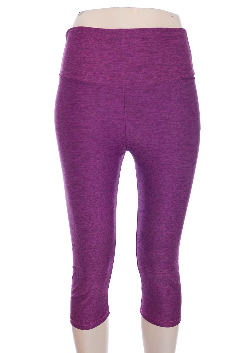 Ropa Deportiva / Salida de Baño color Morado - Eva Castillo | Closeando