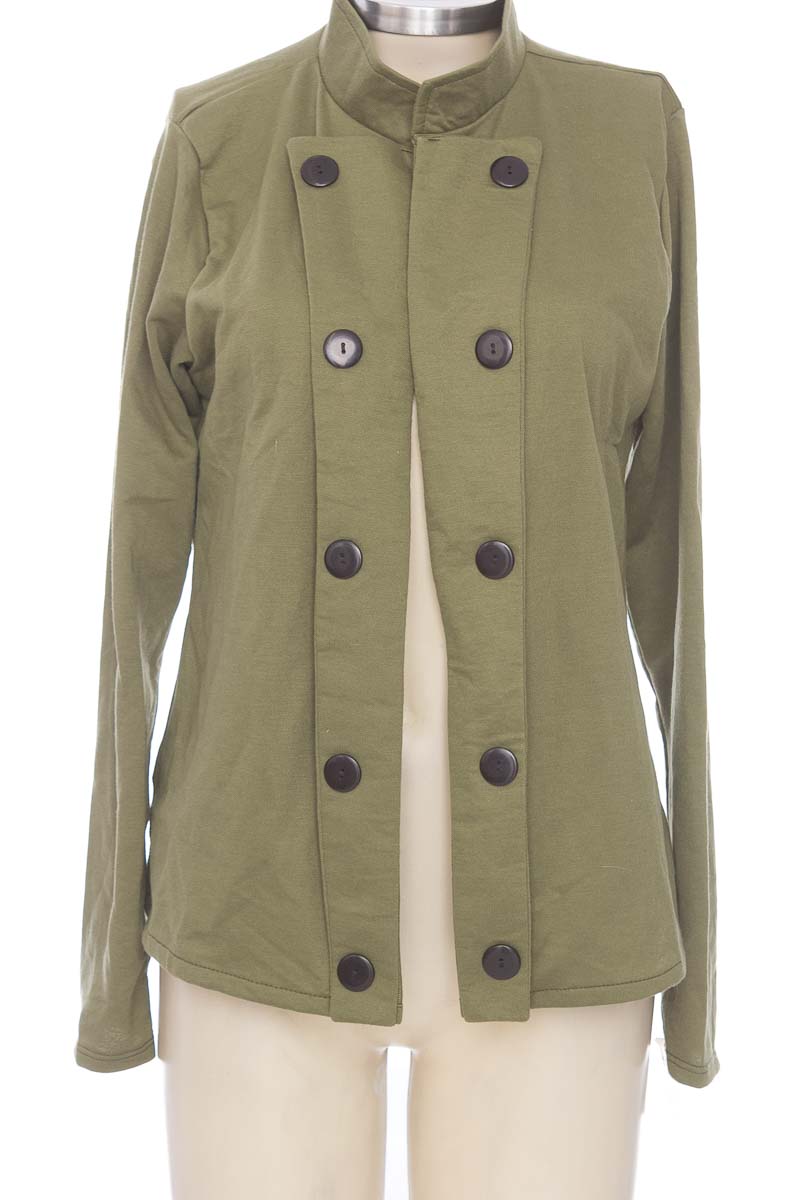 Chaqueta / Abrigo color Verde - Arkitect | Closeando