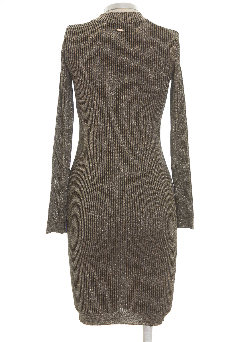 Sweater color Negro - Studio F | Closeando