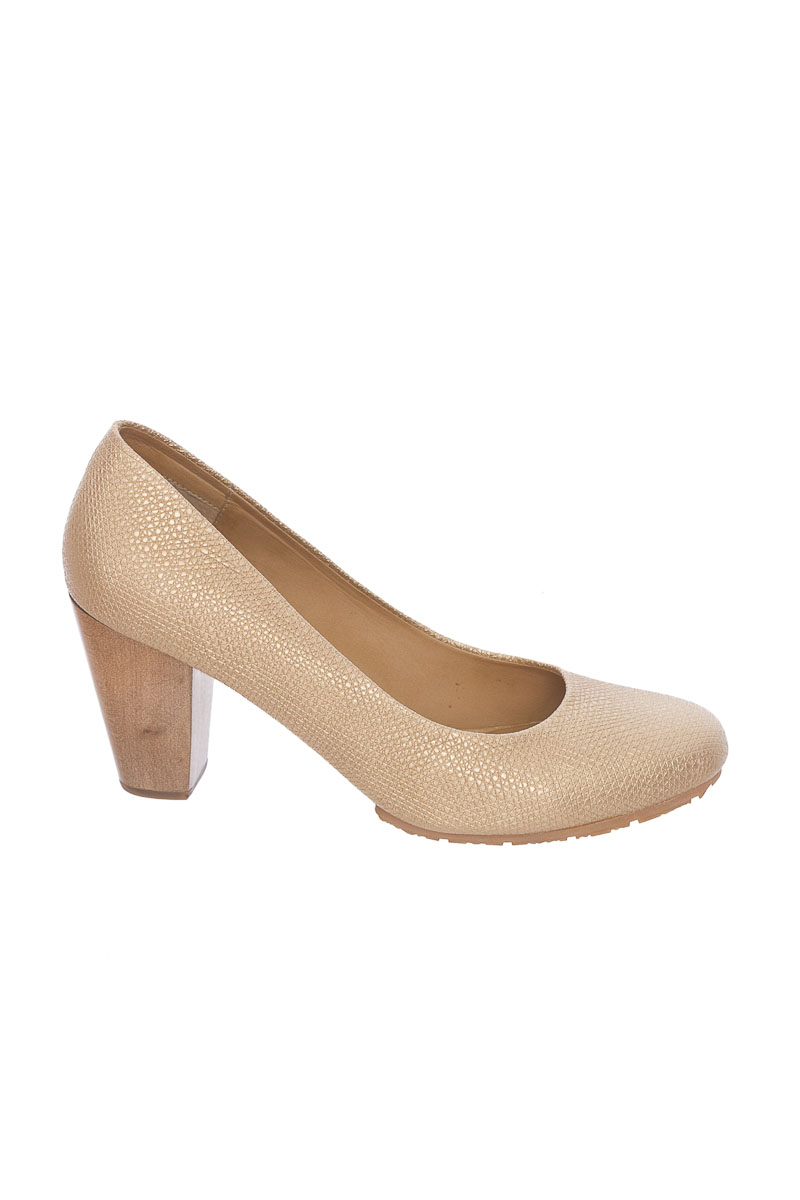 Zapatos color Dorado - Bon Bonite | Closeando