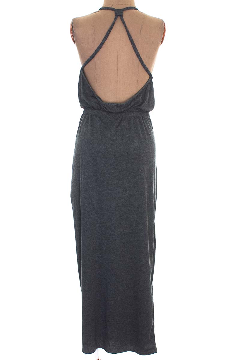 Vestido / Enterizo Casual color Gris - Gef talla M de Segunda Mano ...