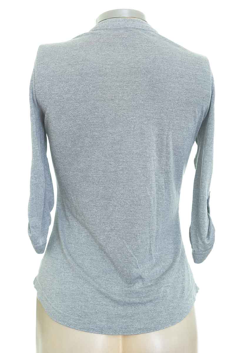 Sweater color Gris - Studio F | Closeando