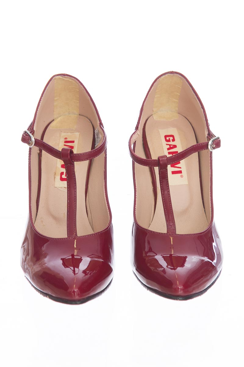 Zapatos color Rojo - Garvi | Closeando